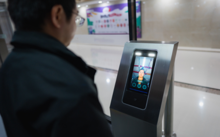 Face vs. Fingerprint Access Systems: Pros & Cons in Singapore - otranation